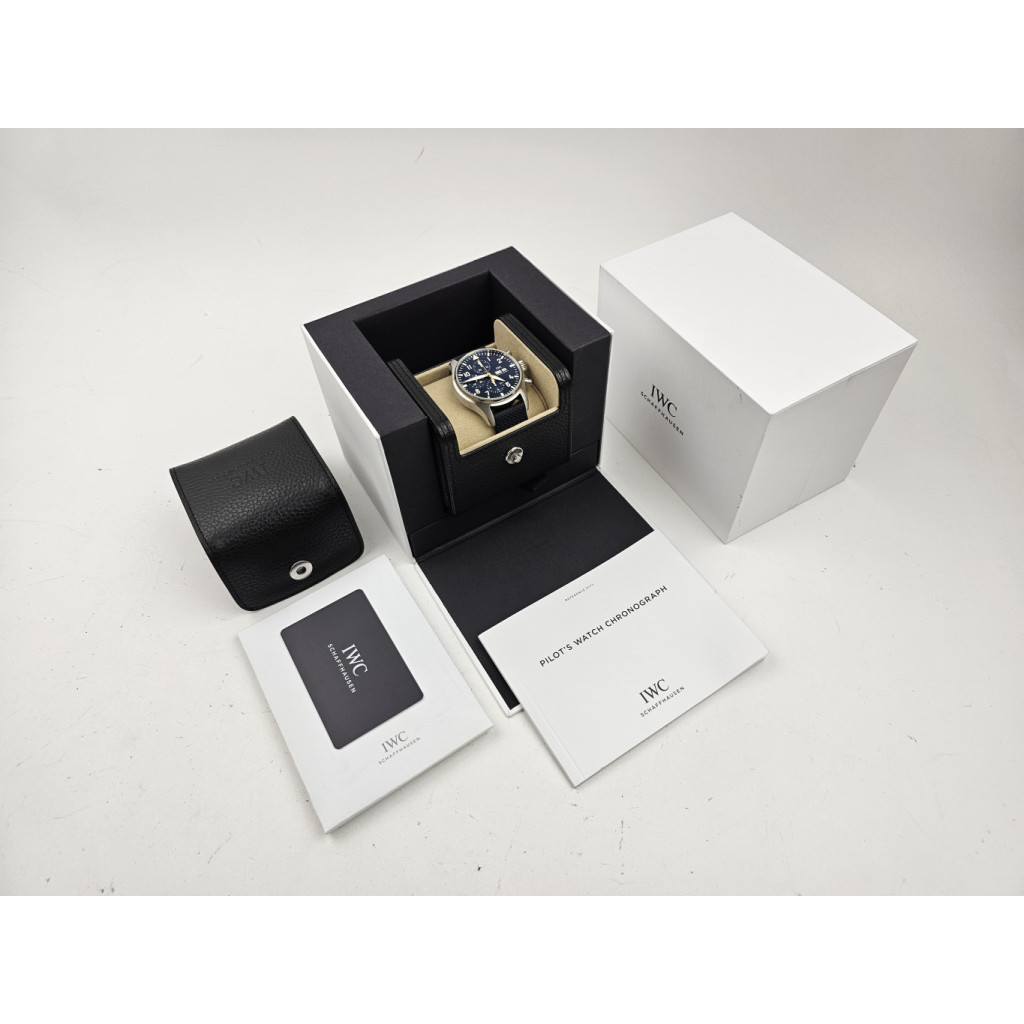 IWC Pilot's Watch IW377729 in undefined | CHRONEXT